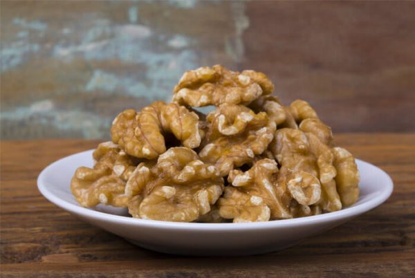 11 Evidence-Based Health Benefits of Walnuts - Well-Being Secrets