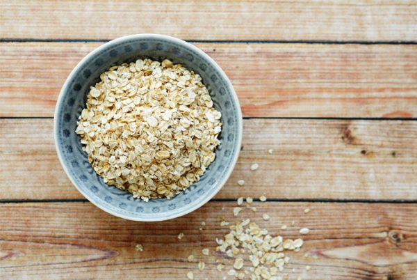 30 Evidence-Based Benefits of Oatmeal - Well-Being Secrets