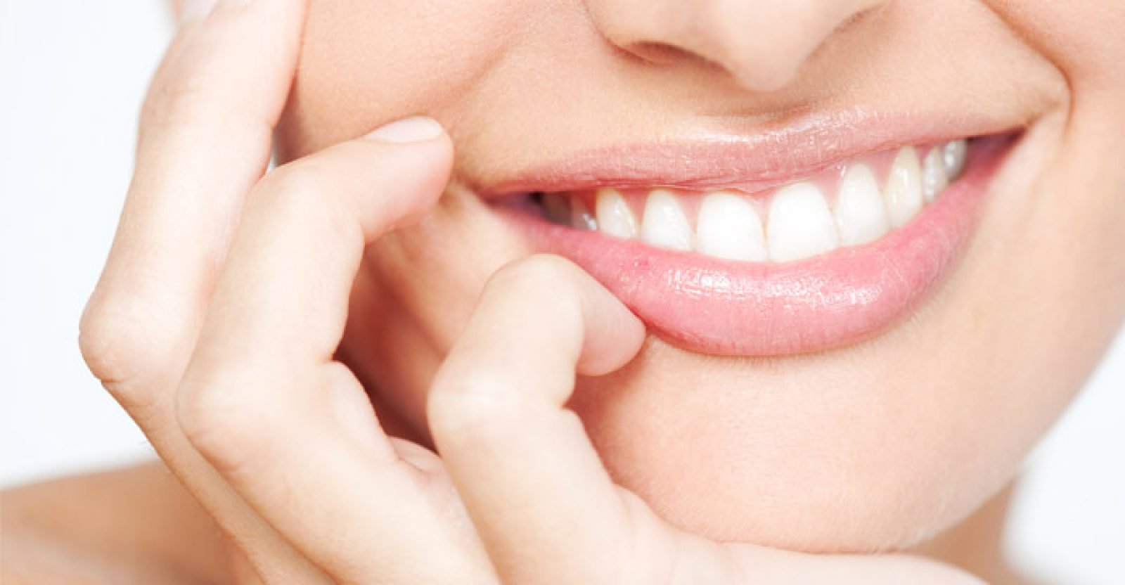 23 Tips for Healthier, Stronger, More Beautiful Teeth - Well-Being Secrets